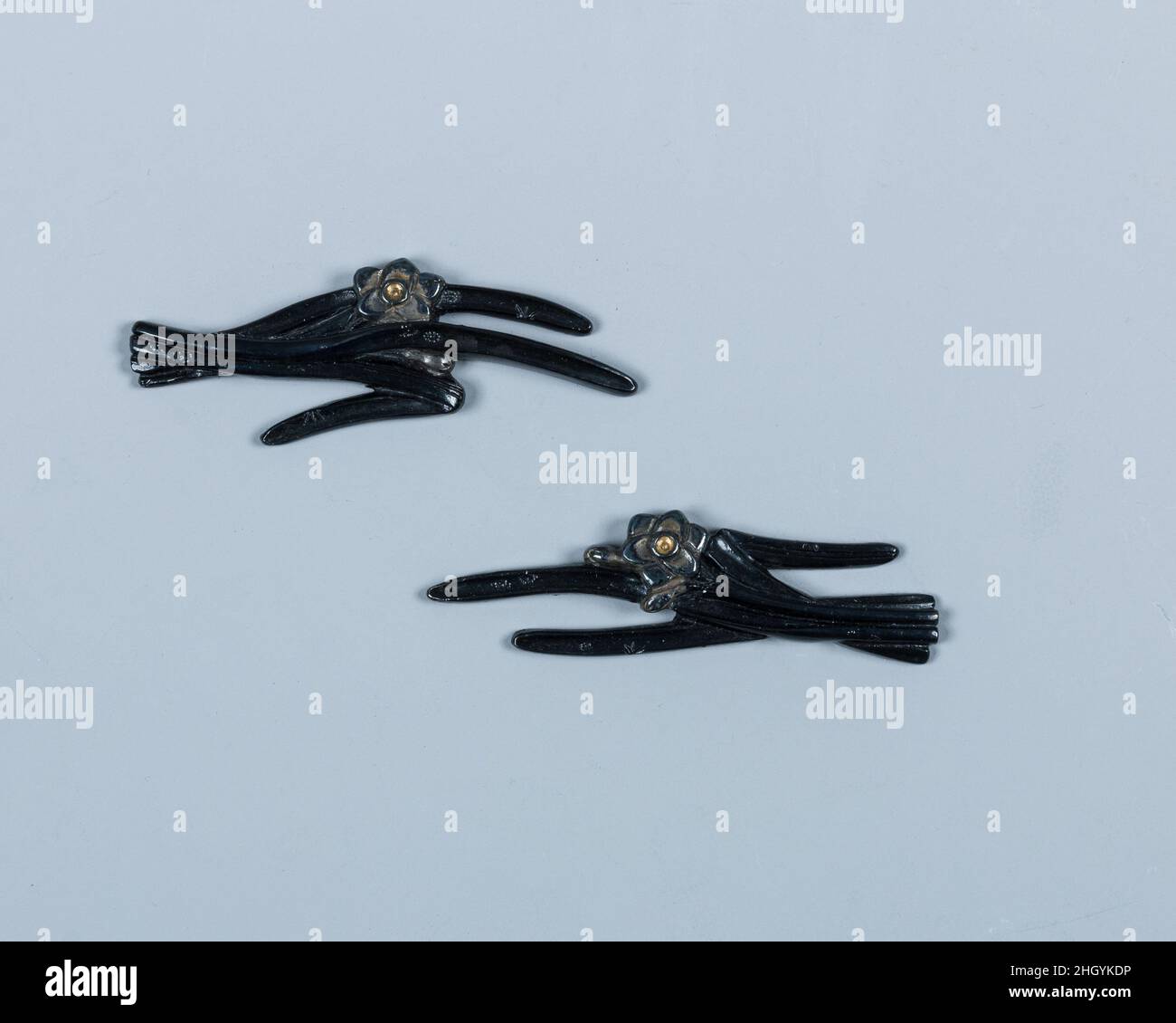 Sword-Grip Ornaments (Menuki) mid-18th century Got? Mitsutaka (Enj ...