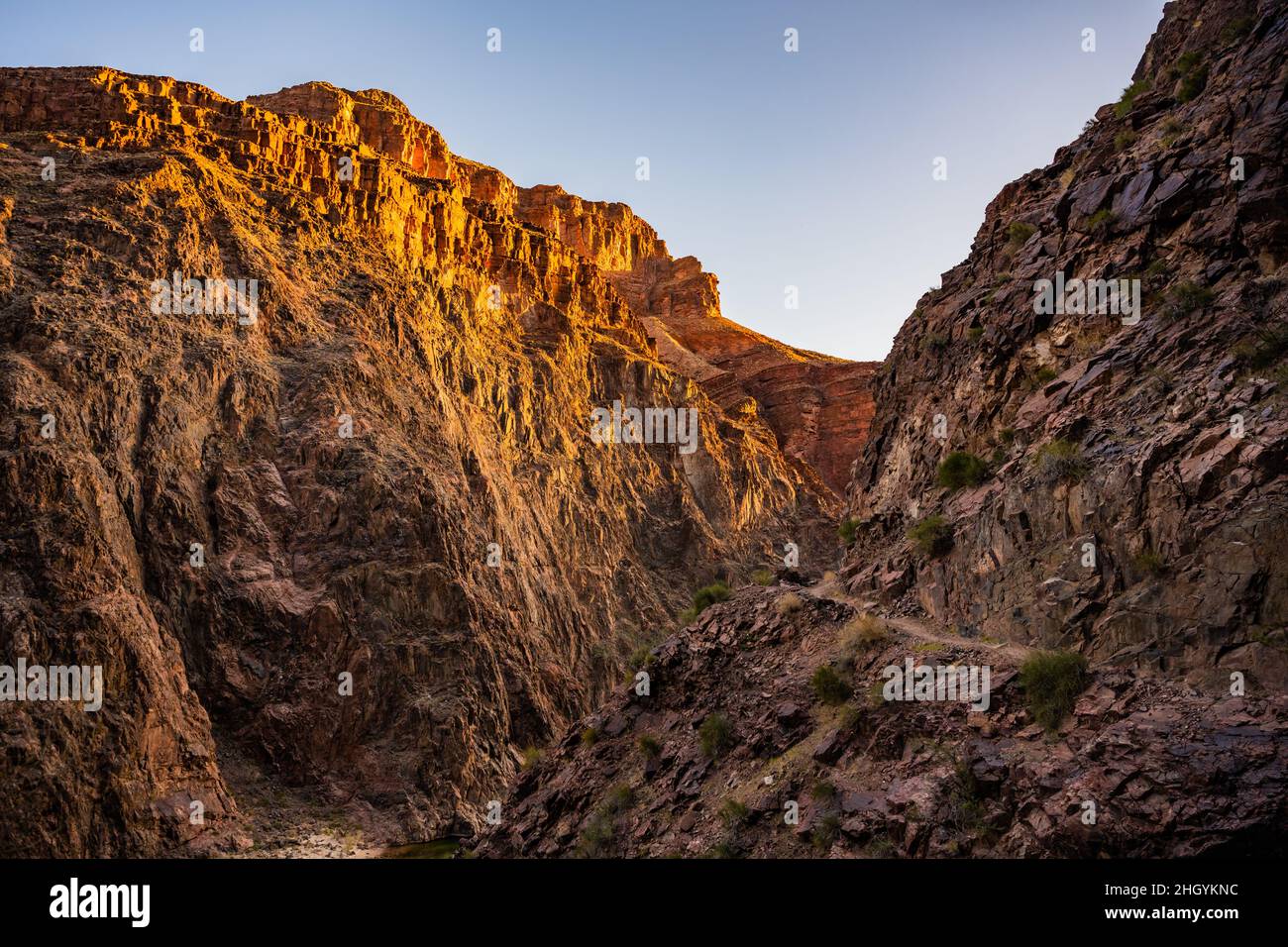 Light hitting face hi-res stock photography and images - Alamy