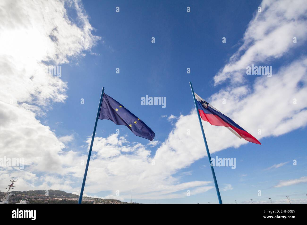 Picture of the flag of Slovenia and the flag of the EU together in ...