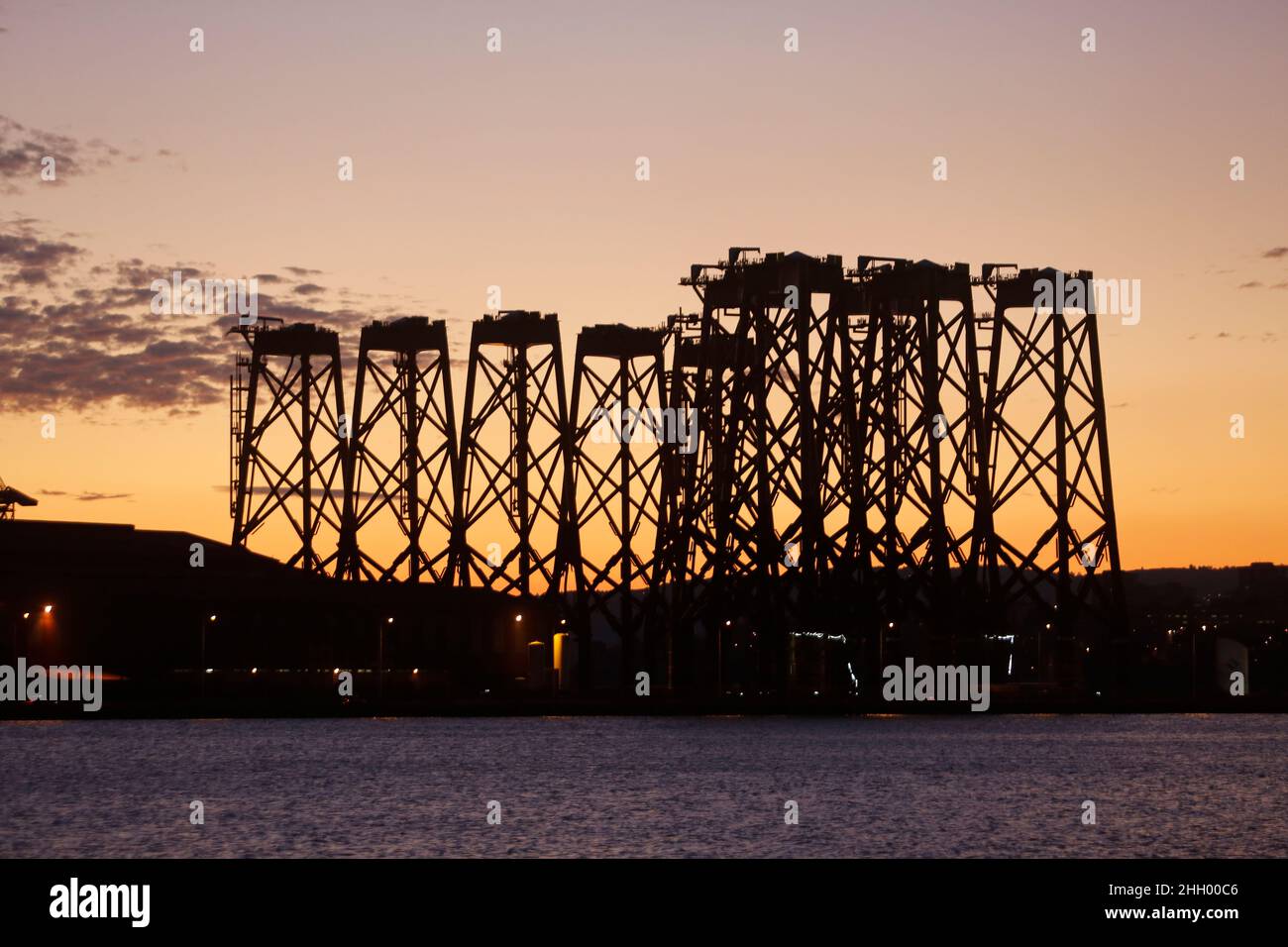 Construction of jackets for a wind farm in the shipyards with the ...