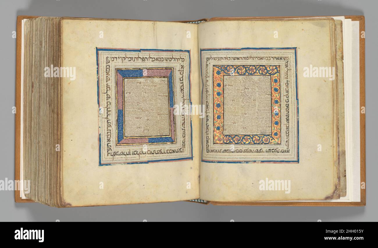 Medieval hebrew bibles hi-res stock photography and images - Alamy