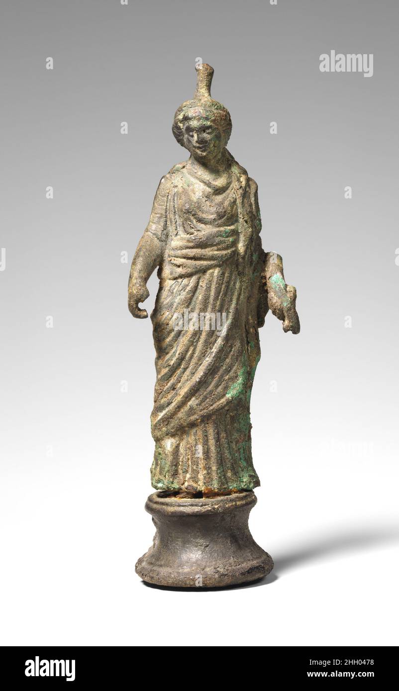 Roman goddess fortuna hi-res stock photography and images - Alamy