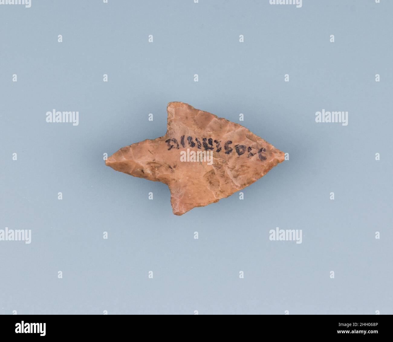 Neolithic arrowheads hi-res stock photography and images - Alamy