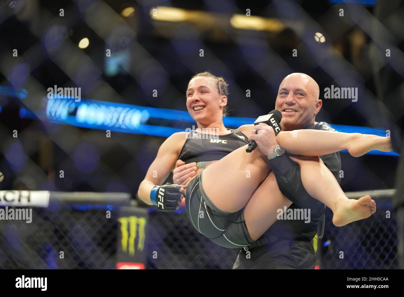 ANAHEIM, CA - JANUARY 22: Vanessa Demopoulos celebrates her victory ...