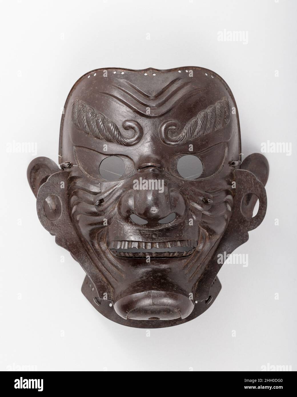 Japanese masks hi-res stock photography and images - Alamy