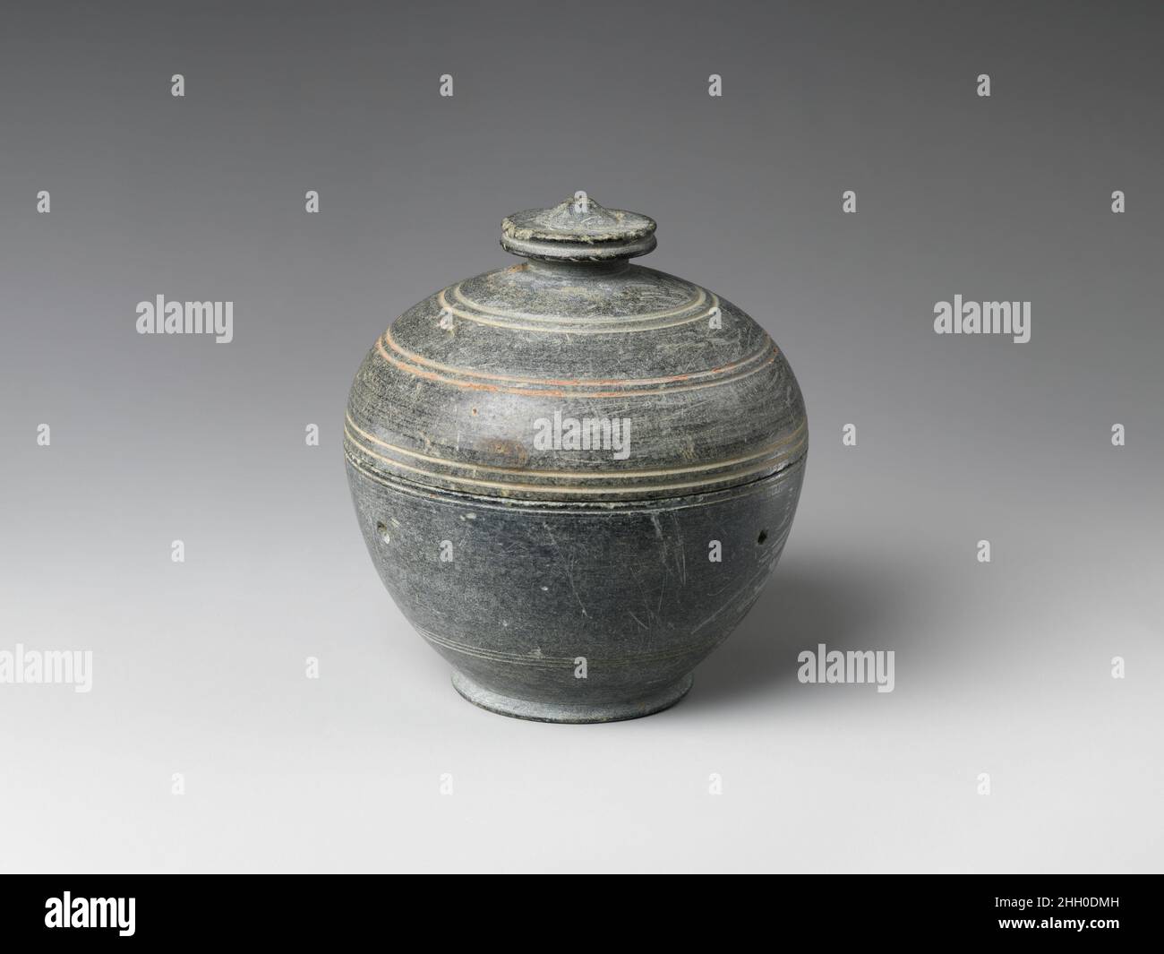 Reliquary Box With a Lid 1st century Pakistan. Reliquary Box With a Lid ...