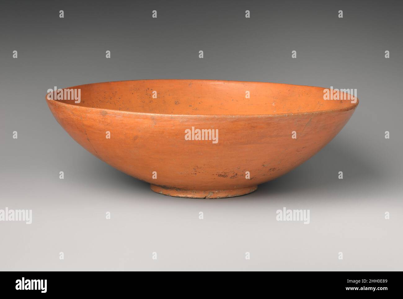 Shallow Plain Bowl 4th–5th century Teotihuacan. Shallow Plain Bowl ...