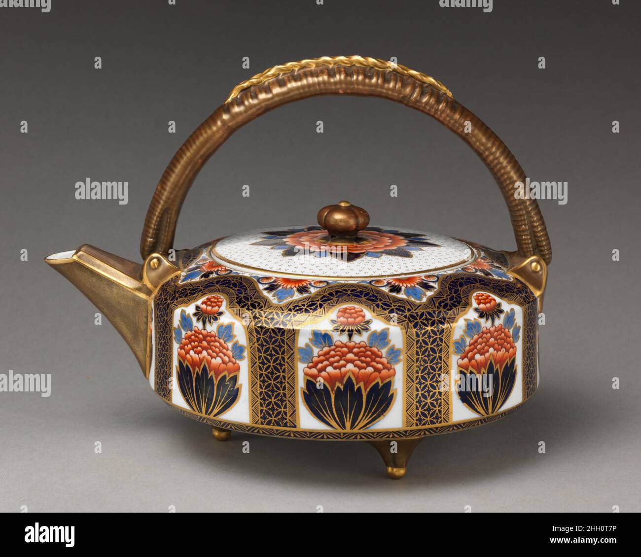 Teapot 1879 Worcester factory After the end of the Flight, Barr & Barr ...