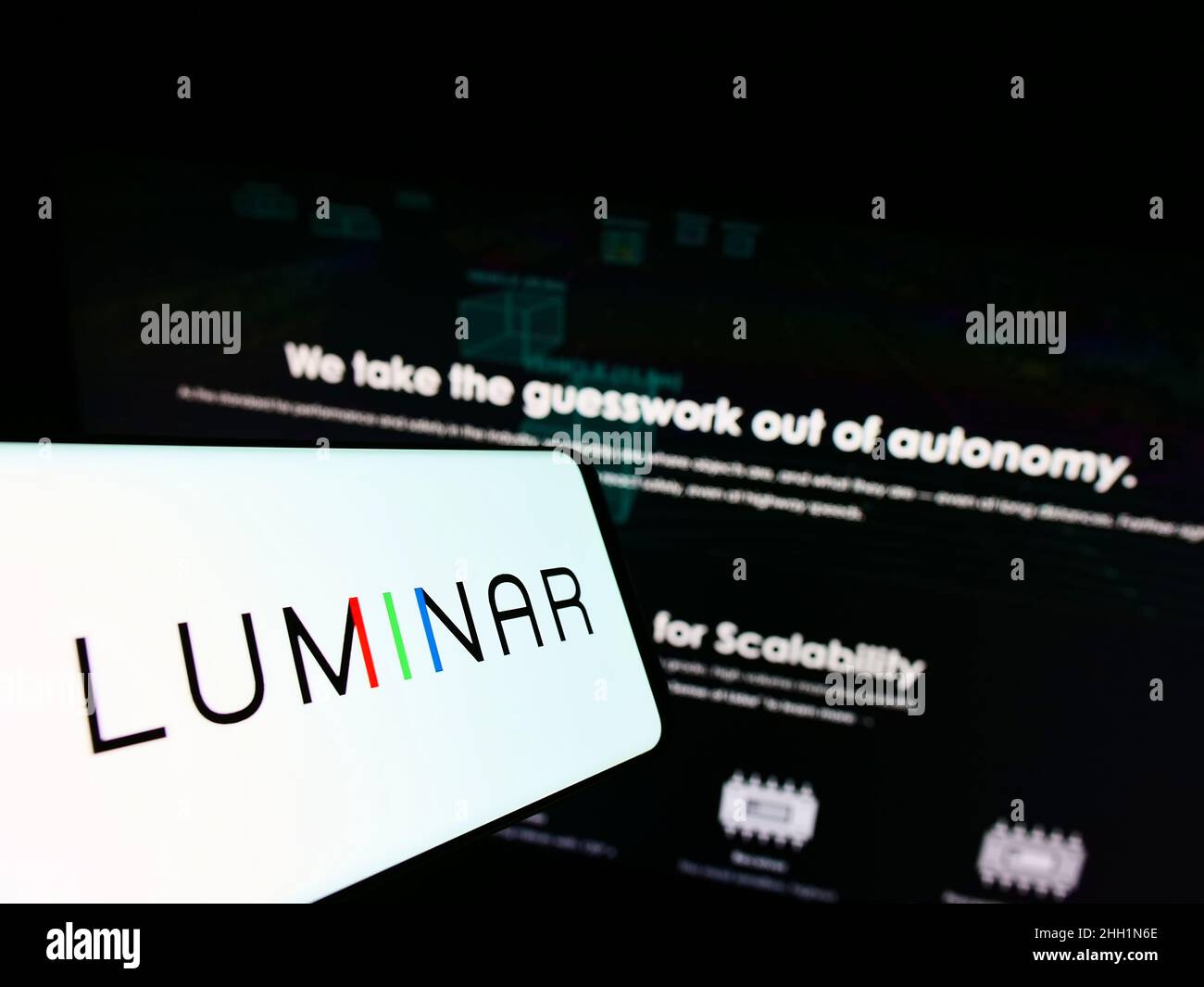 Cellphone with logo of American lidar company Luminar Technologies Inc ...