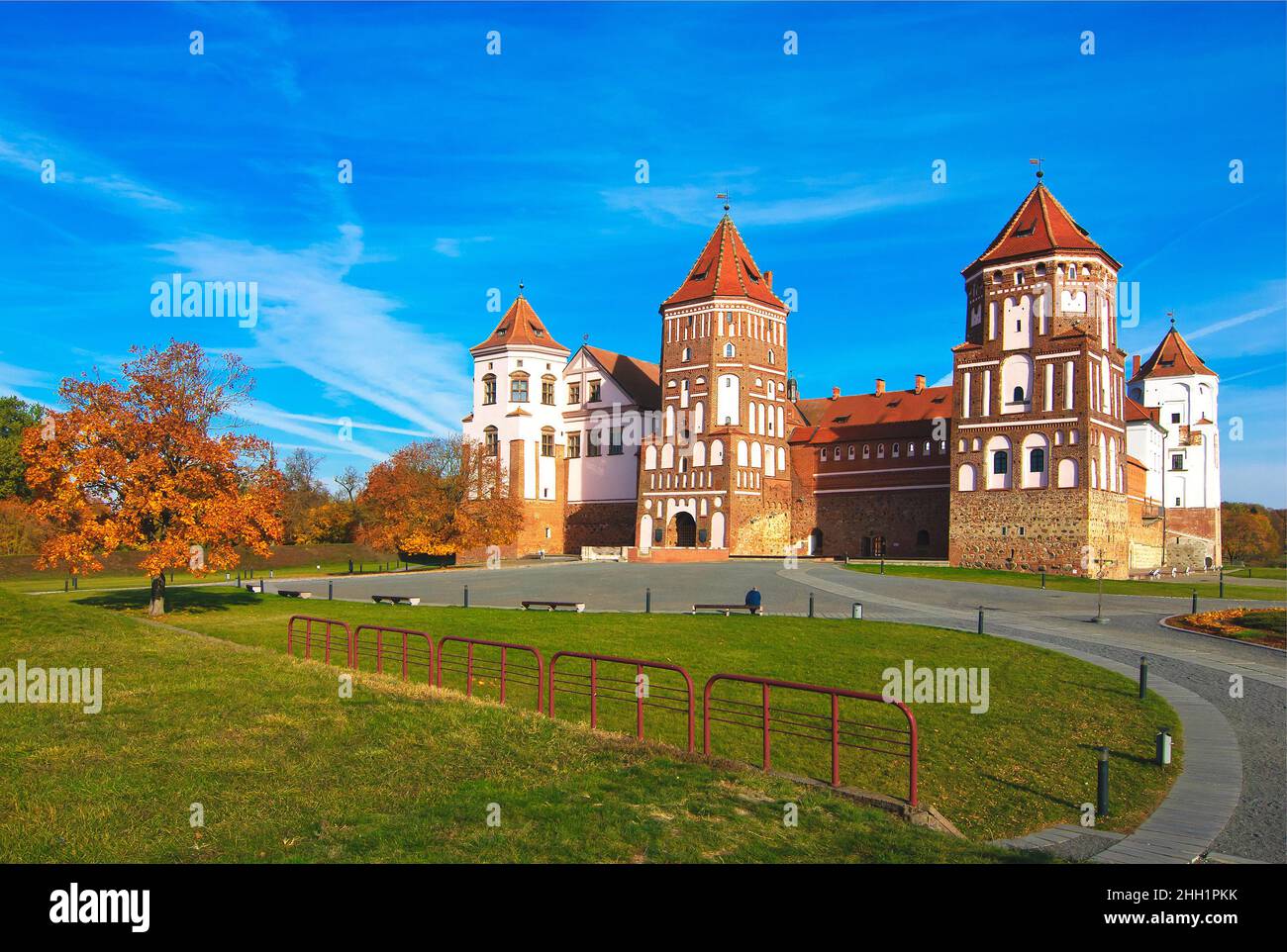 Mir castle — stone structure, the main part of which was erected in the ...