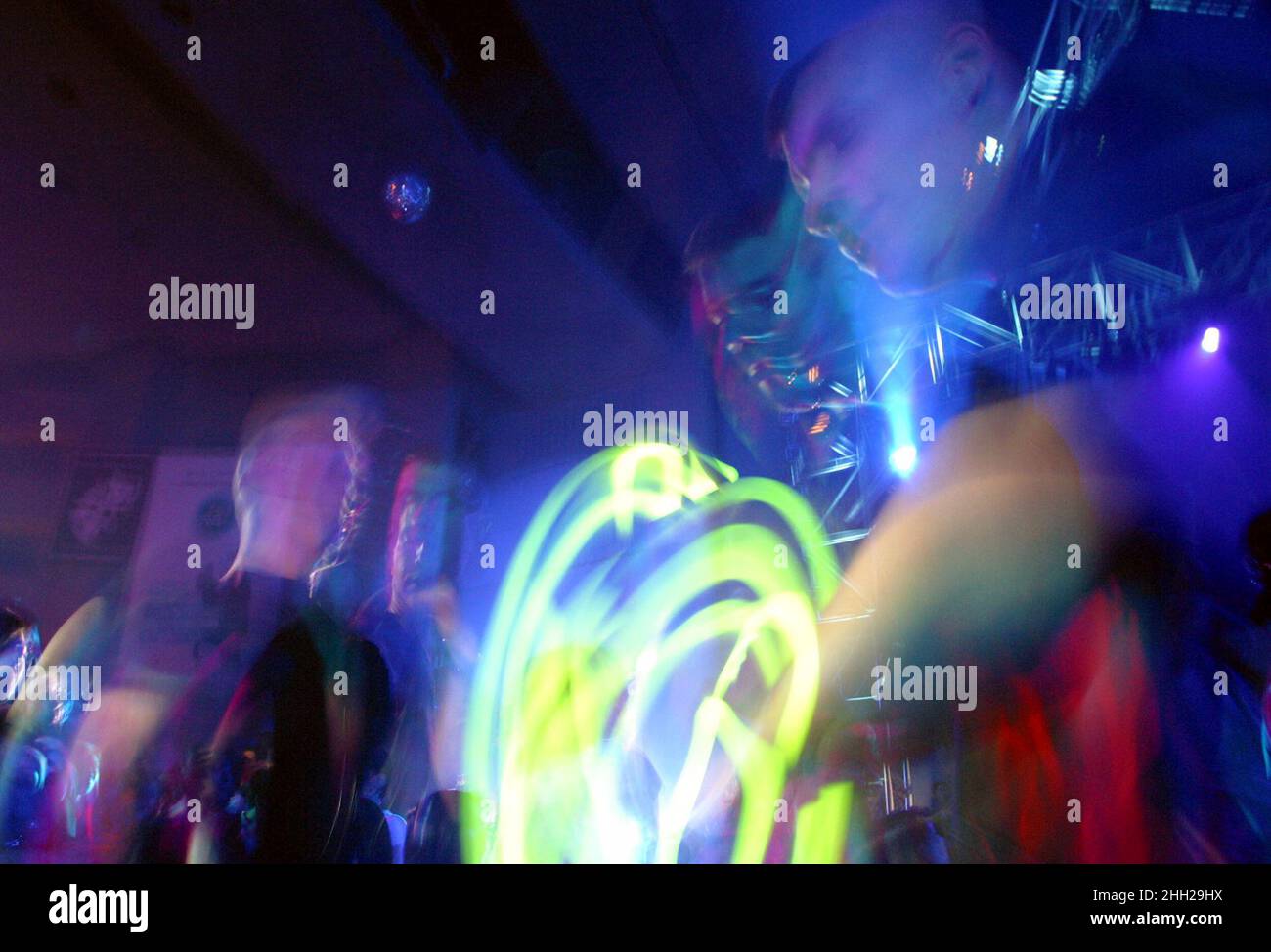 Laser ravers hi-res stock photography and images - Alamy