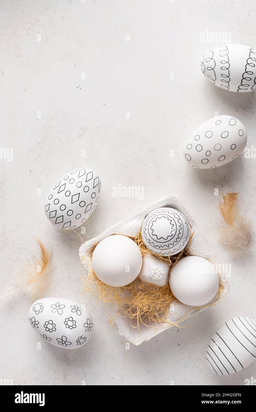 Geometric easter egg hi-res stock photography and images - Alamy