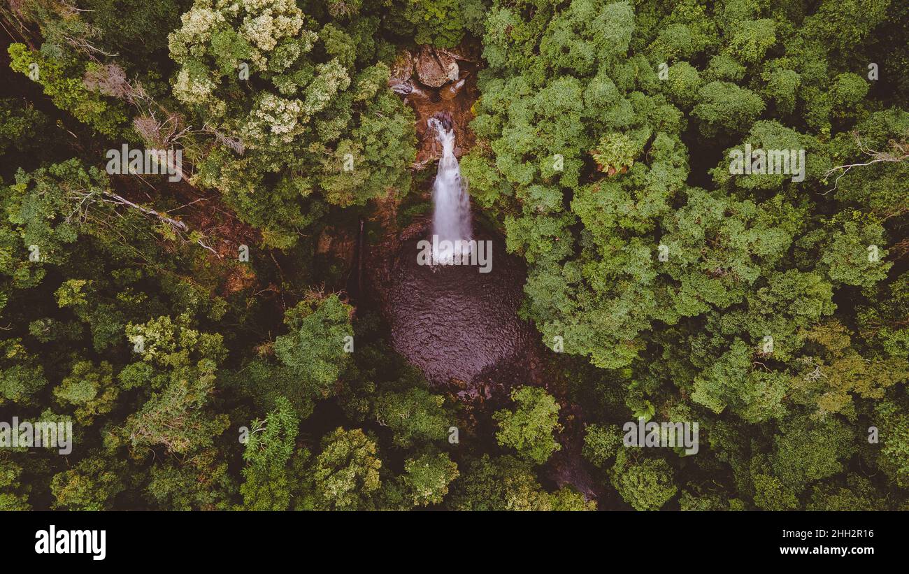 Clover Hill Trail waterfall in Macquarie Pass National Park Stock Photo ...