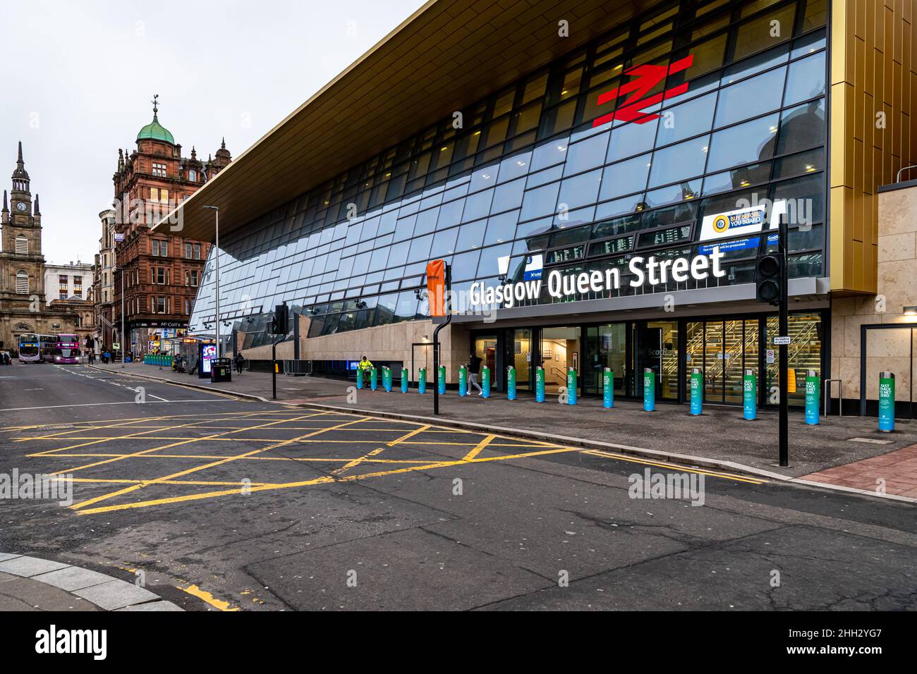 Glasgow Queen Street Railway Station, Scotland, Glasgow, Scotland Stock ...
