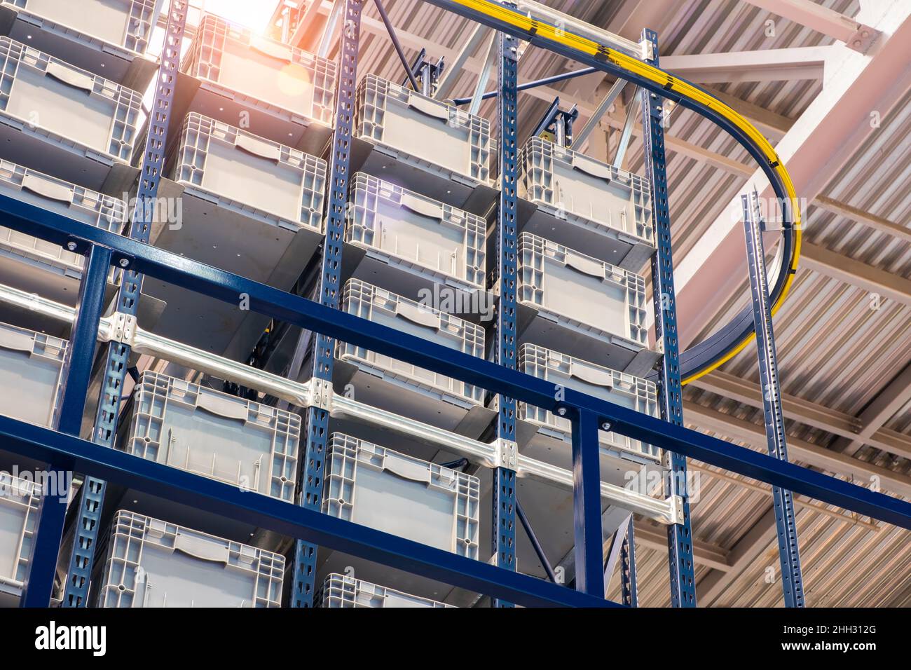 Cargo high loaders hi-res stock photography and images - Alamy