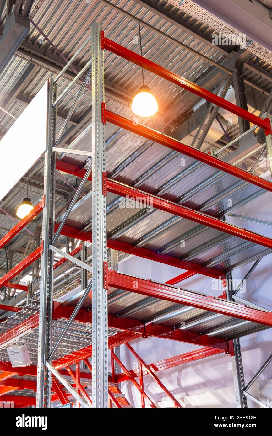 Warehouse high rack forklift hi-res stock photography and images - Alamy