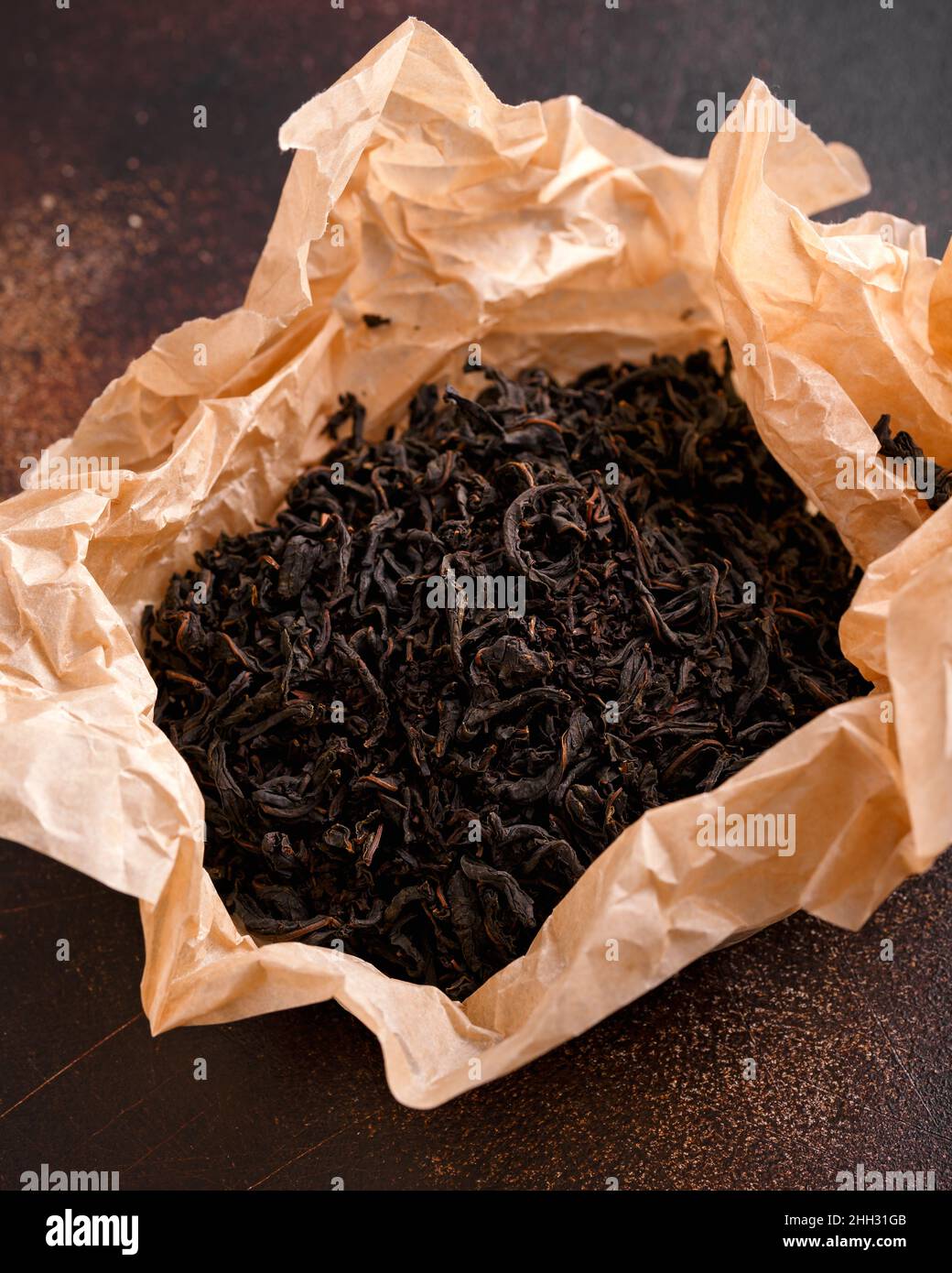 Dry leaf on black hi-res stock photography and images - Alamy