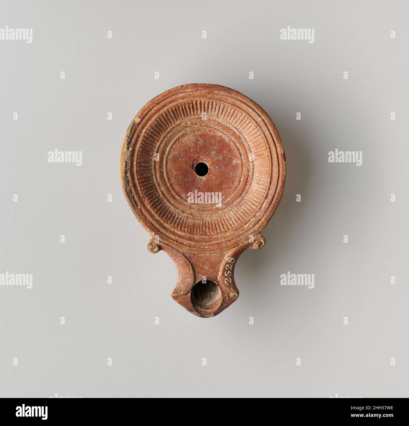 Narrow center section hi-res stock photography and images - Alamy