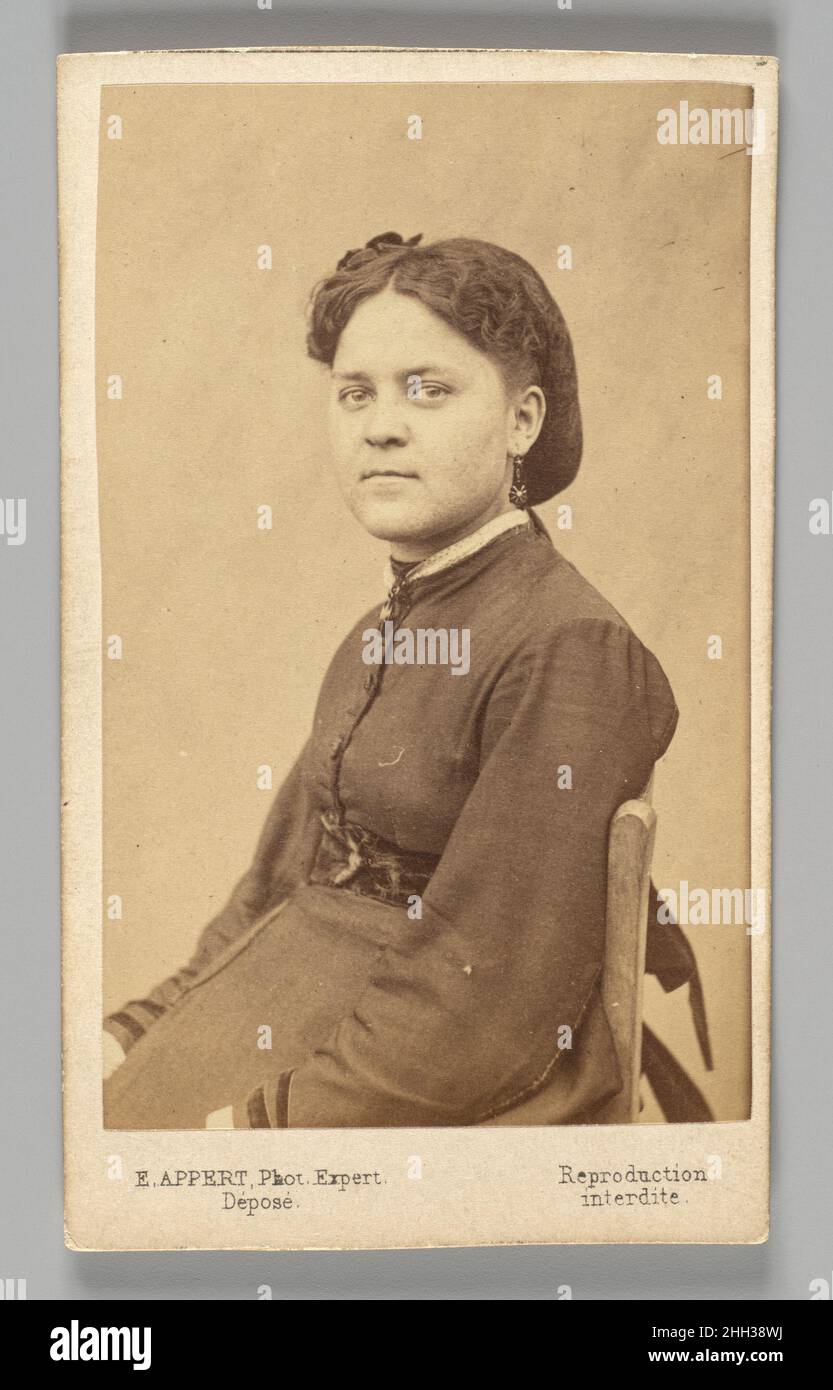 Women arsonists hi-res stock photography and images - Alamy