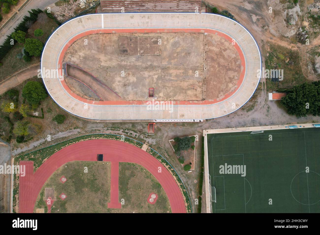 Running track top view hi-res stock photography and images - Alamy