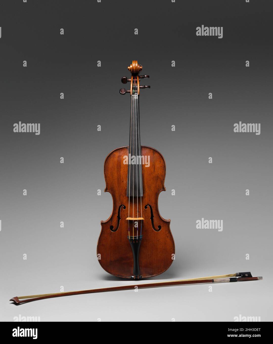 Viola late 18th century Italian Description: two-piece maple back with ...