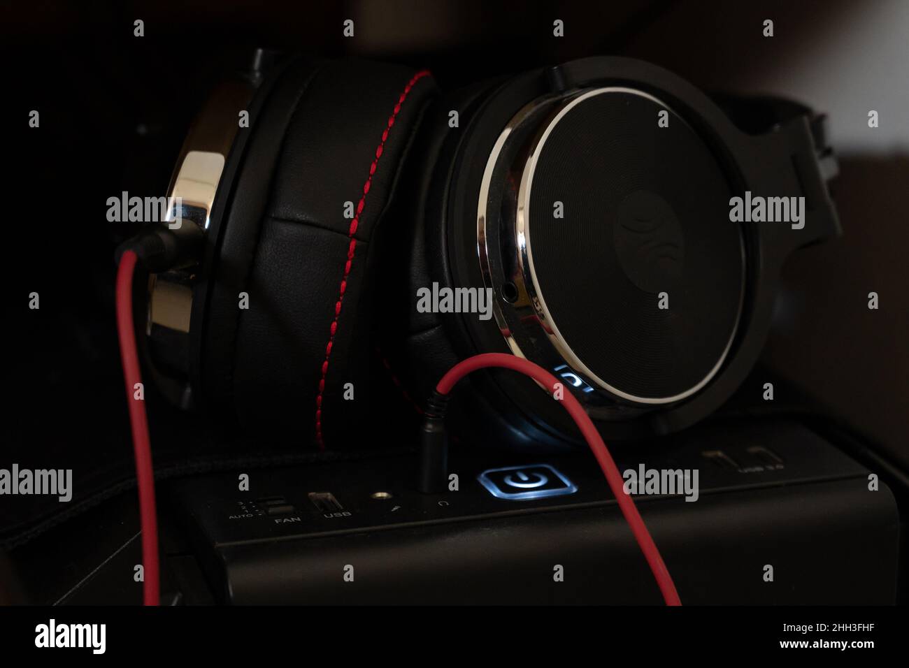 System unit hi-res stock photography and images - Alamy