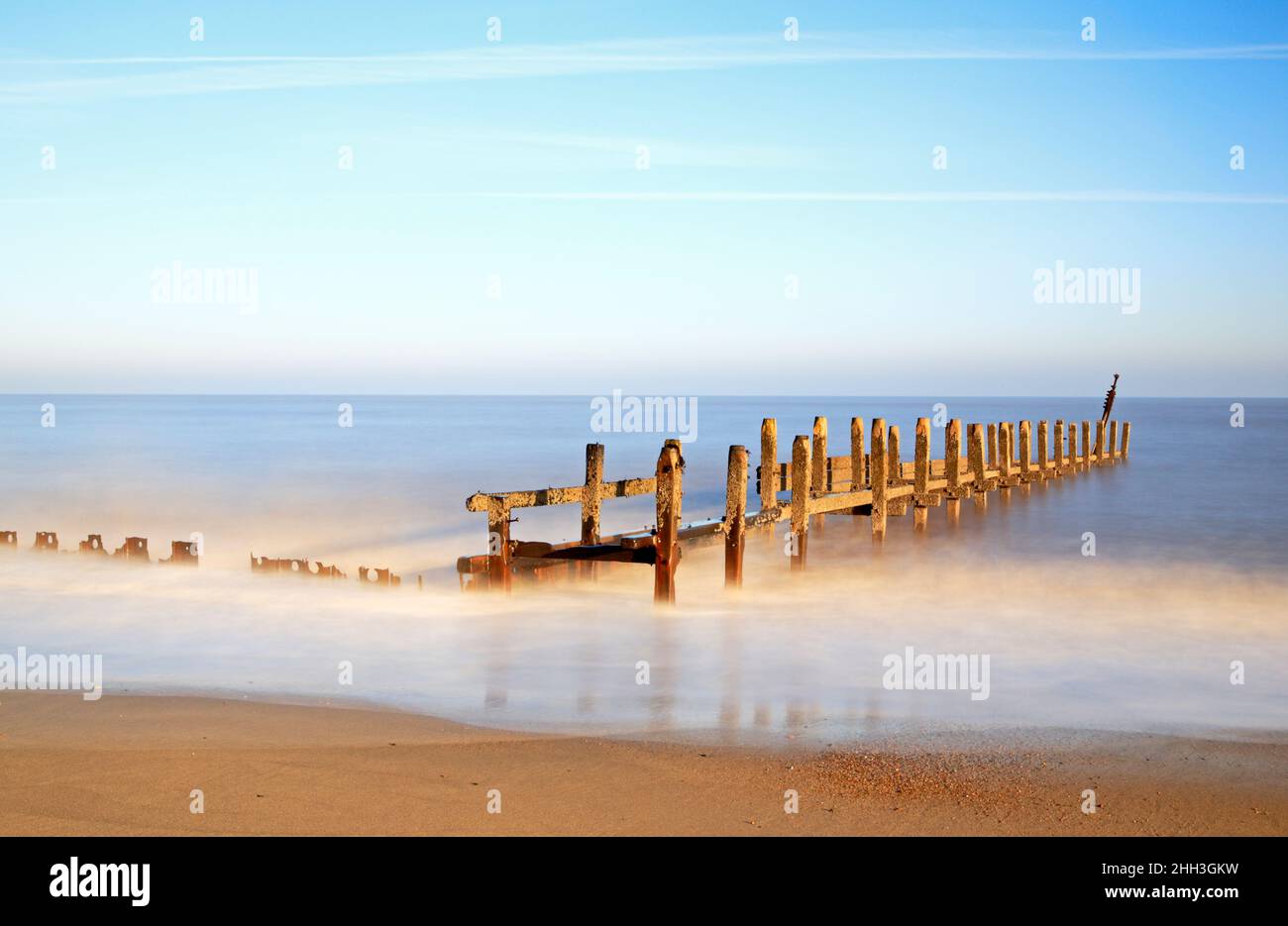 Wave fine art hi-res stock photography and images - Alamy