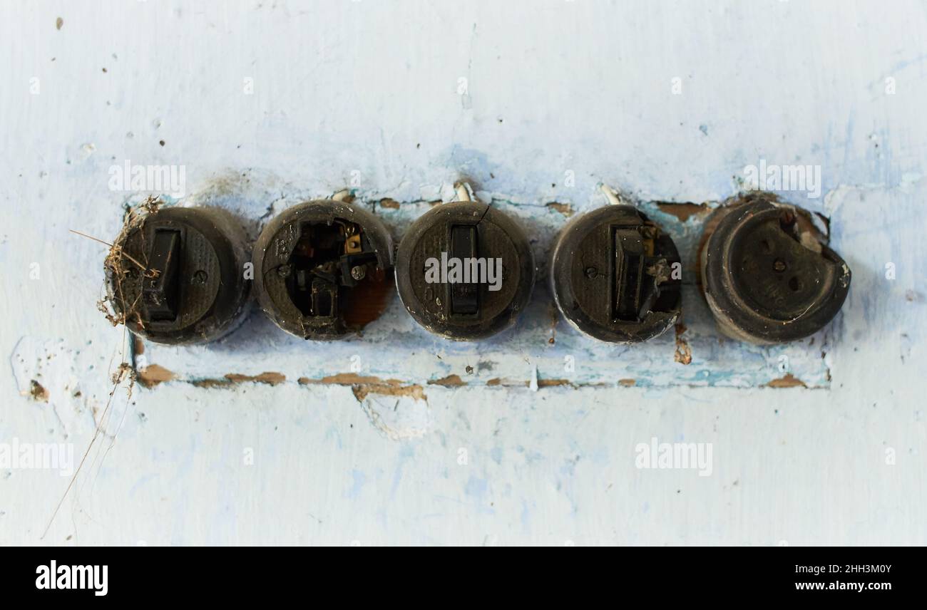 Electrical switches hi-res stock photography and images - Alamy