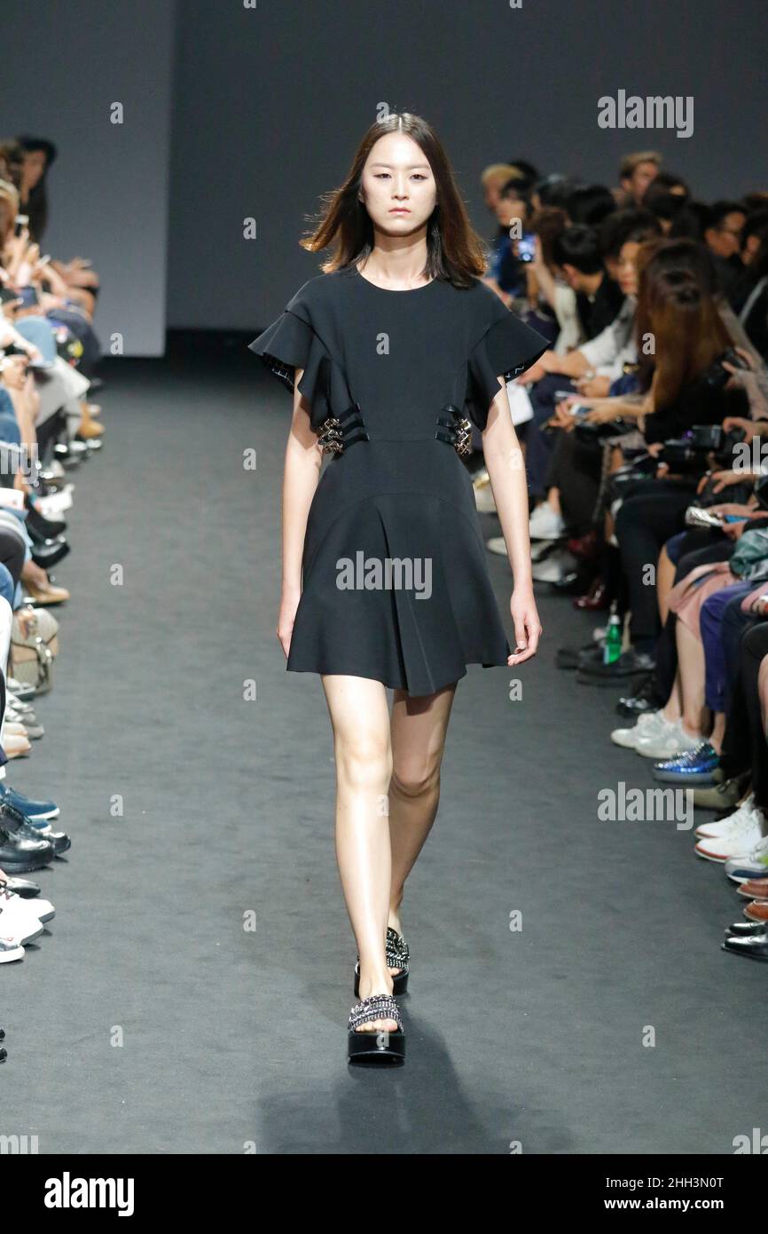 Model cat walk on the runway during an Seoul Fashion Week KAAL E.SUKTAE ...