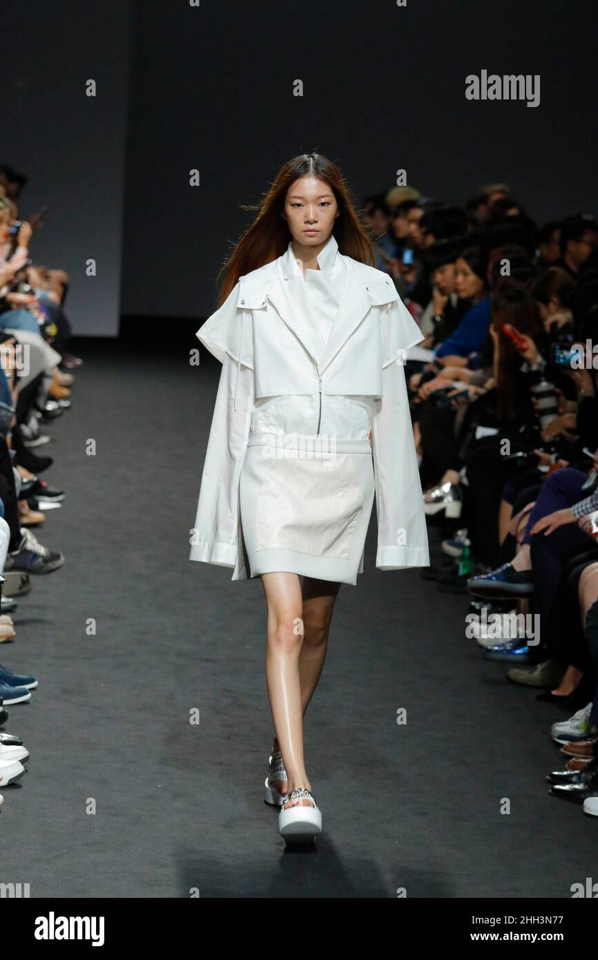 Model cat walk on the runway during an Seoul Fashion Week KAAL E.SUKTAE ...
