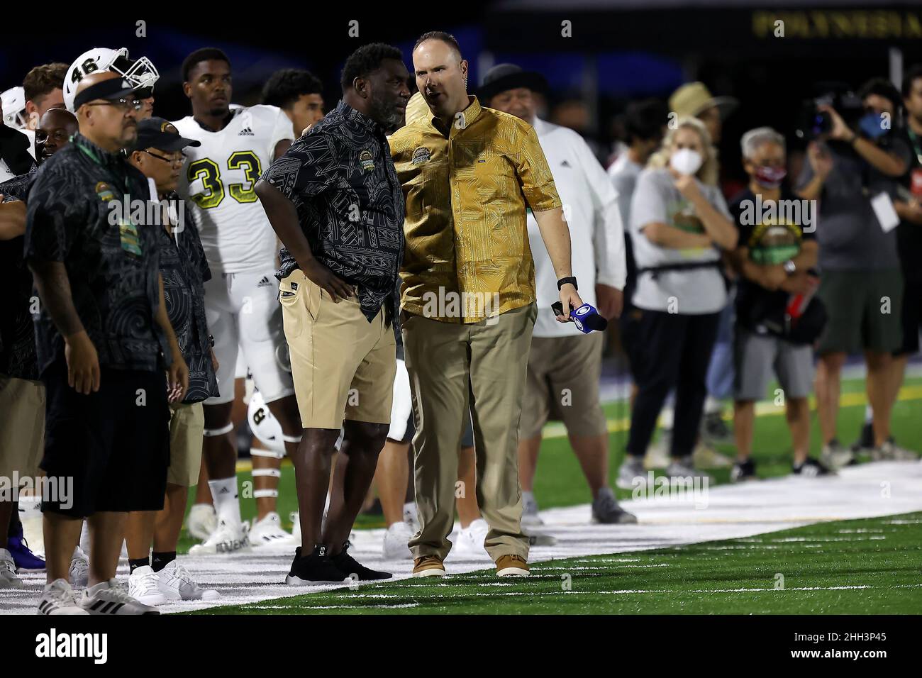 January 22, 2022 - Team Makai head coach Doug Williams and Reporter Ian ...