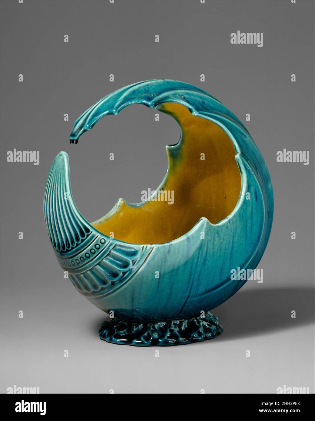 Gadrooning hi-res stock photography and images - Alamy