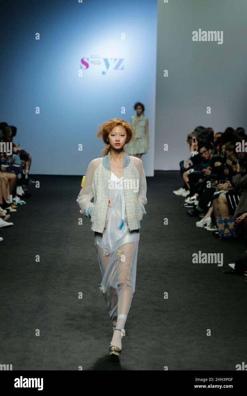 Model cat walk on the runway during an Seoul Fashion Week S/S Song Yu Zin show at DDP in Seoul ...