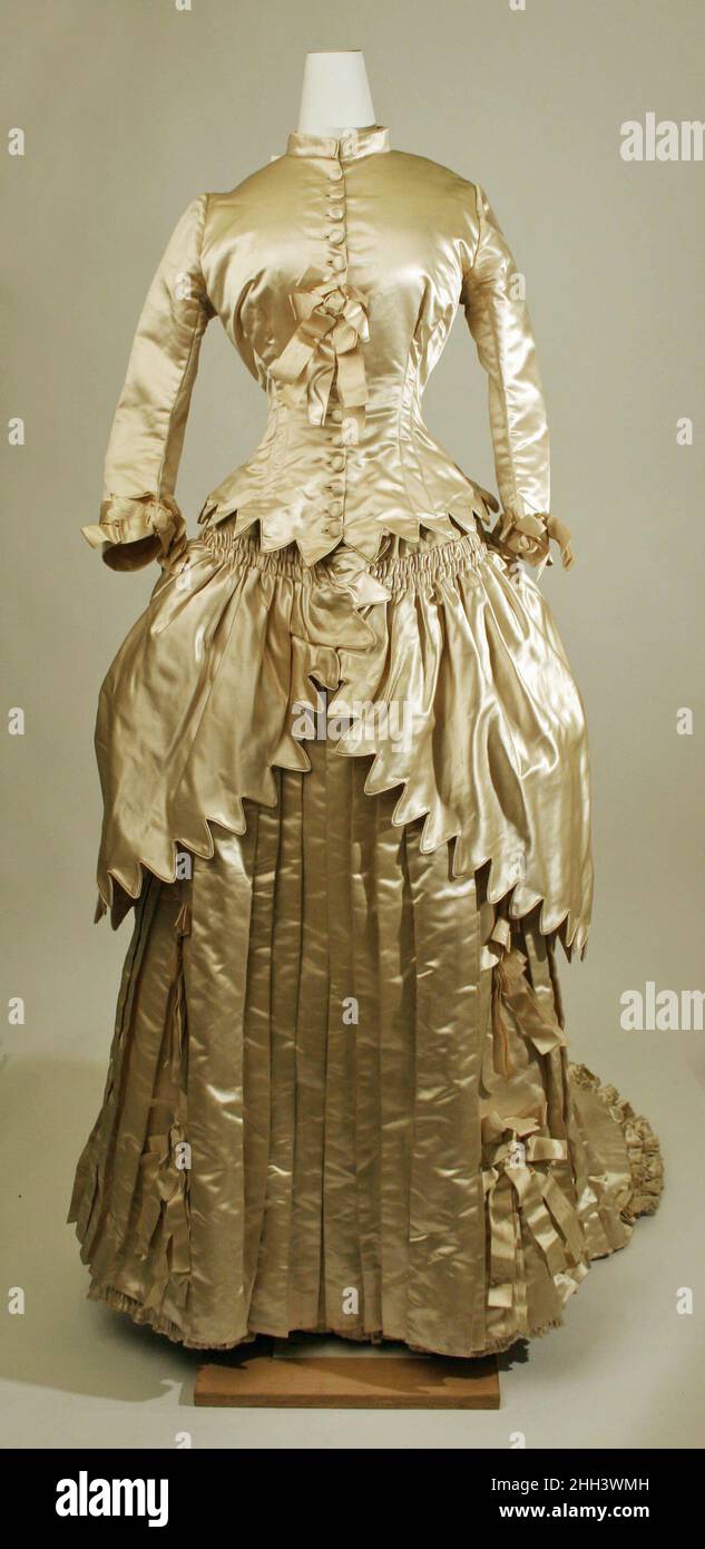 Wedding dress 1879 American or European. Wedding dress. American or ...