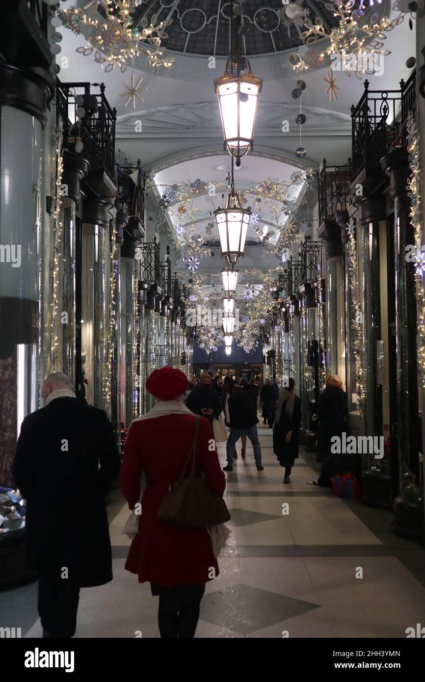 London arcade hi-res stock photography and images - Alamy