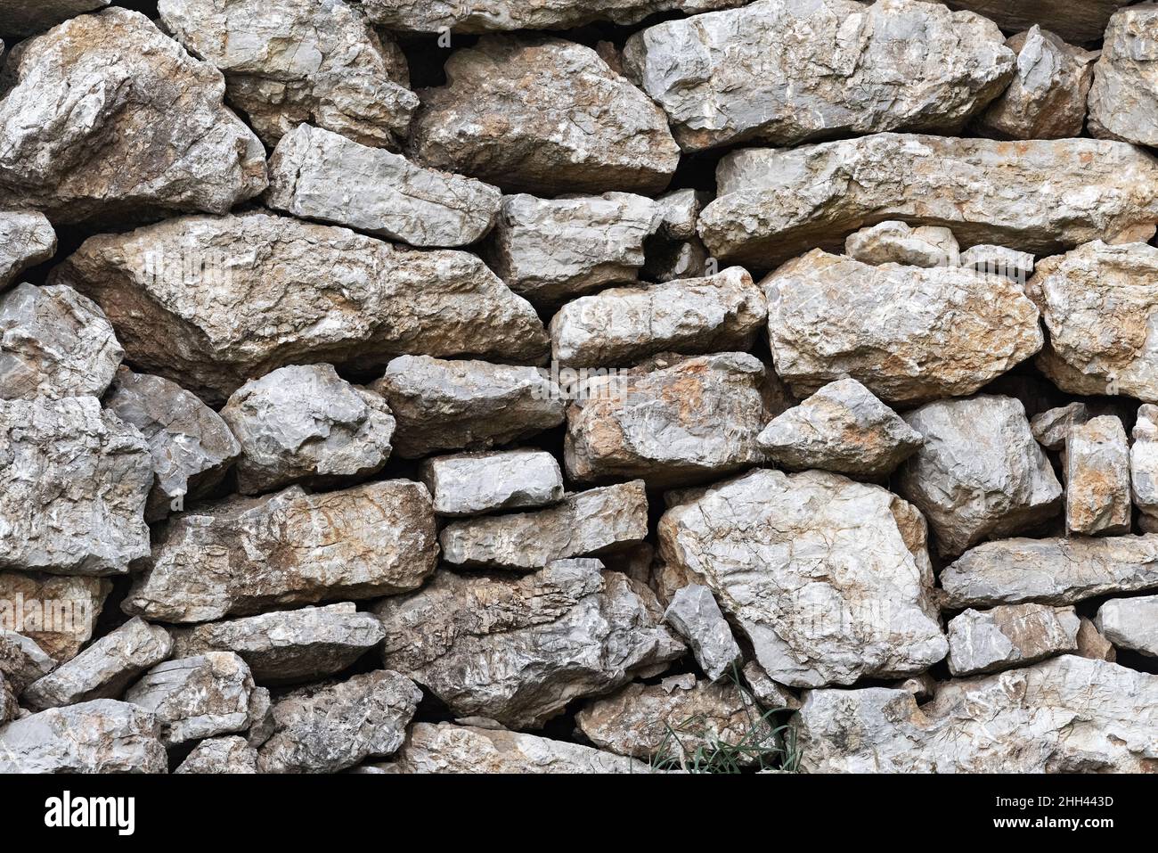 Crushed rock fence hi-res stock photography and images - Alamy