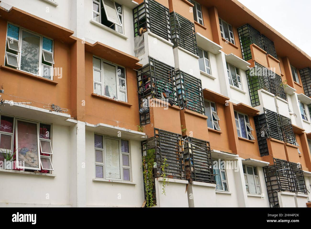 Hotels, apartments, flats are places to live for people in big cities ...