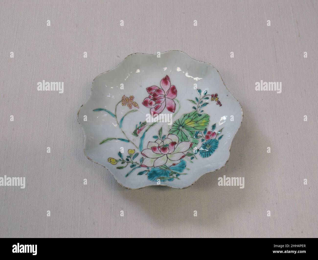 Lotus dish hi-res stock photography and images - Alamy