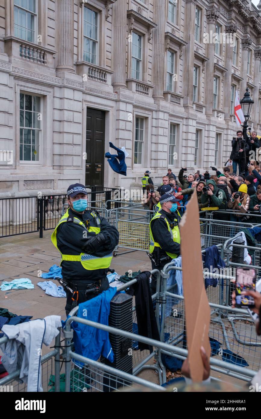 Former and current workers of the NHS have come out against the ...