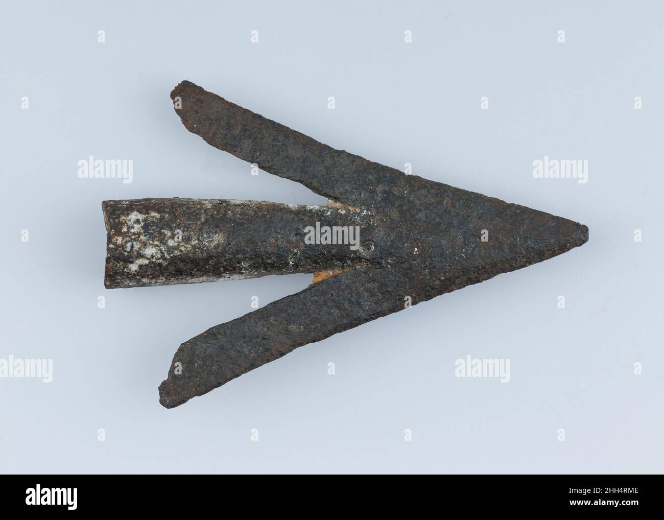 Archery equipment arrowheads hi-res stock photography and images - Alamy