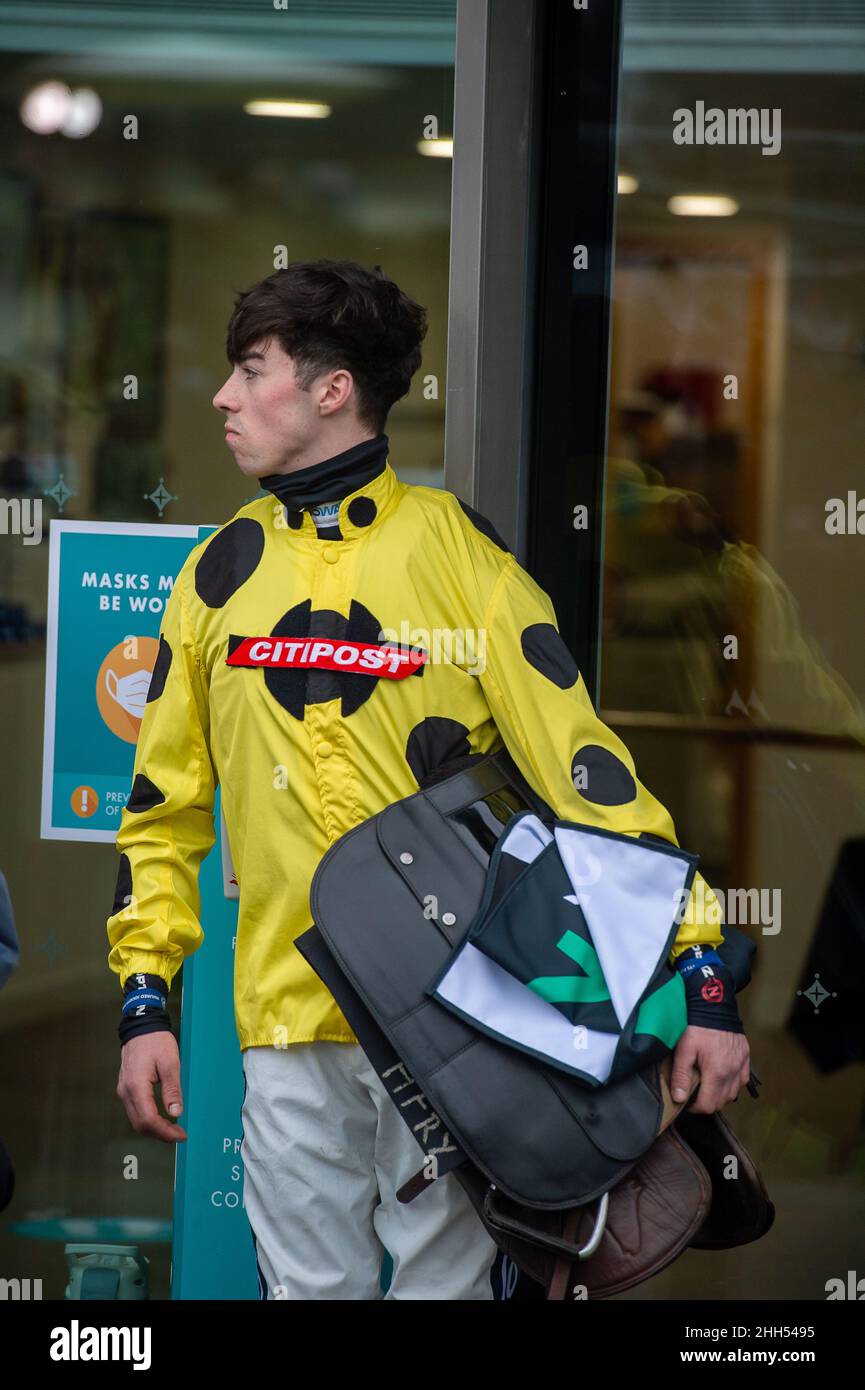 Kevin brogan jockey hi-res stock photography and images - Alamy