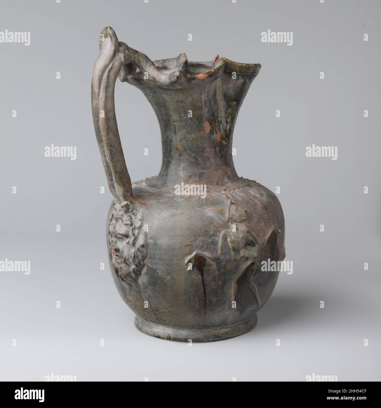 Grotesque human figures hi-res stock photography and images - Alamy