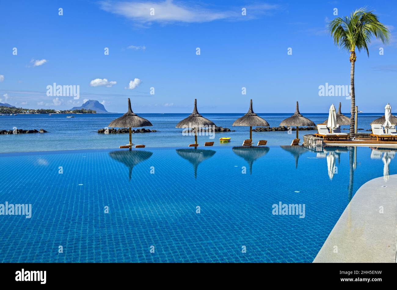 Beach pool in a tropical hotel. Mauritius, The Indian Ocean Stock Photo ...