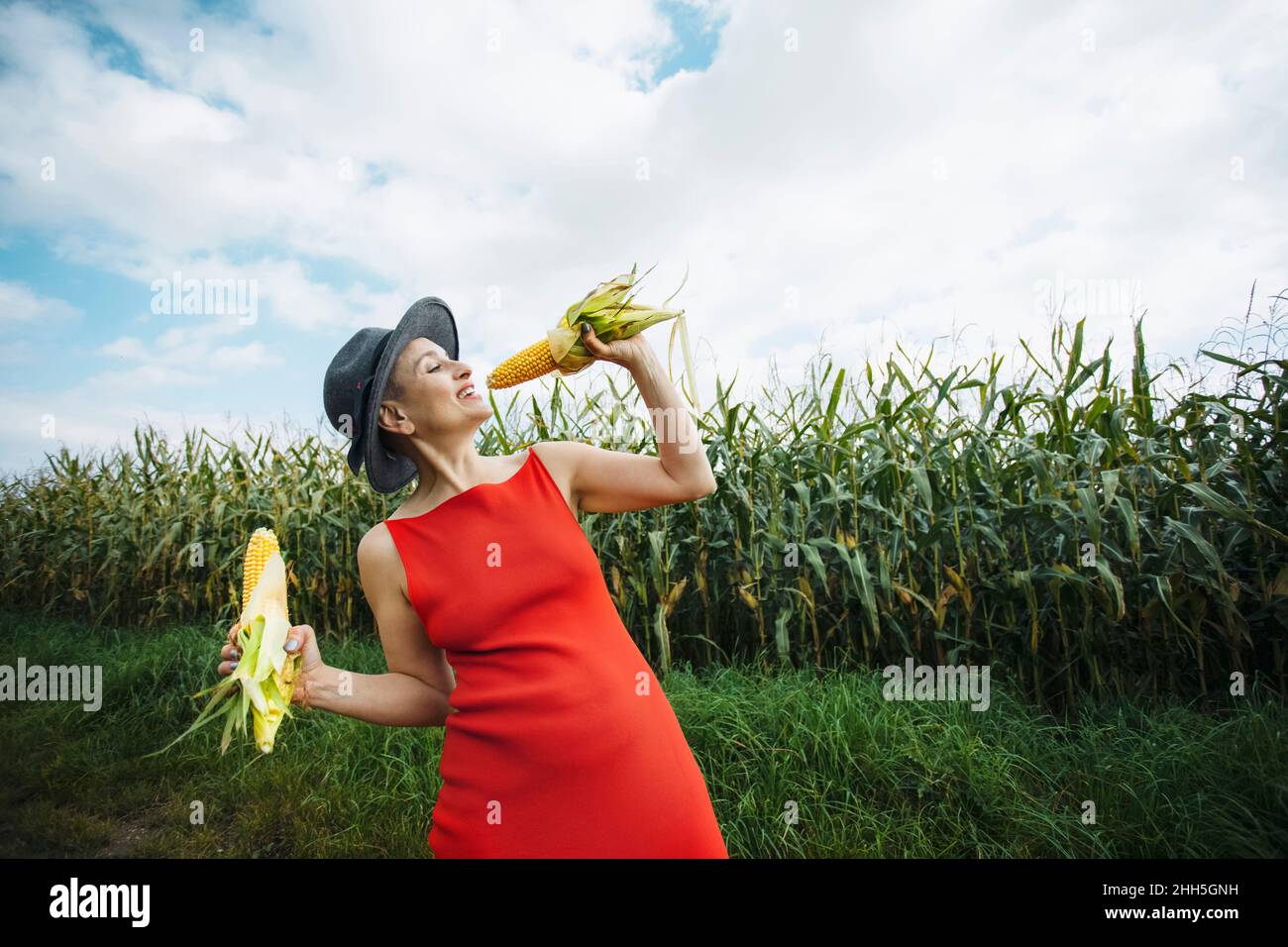 Mature woman with her corn hi-res stock photography and images - Alamy