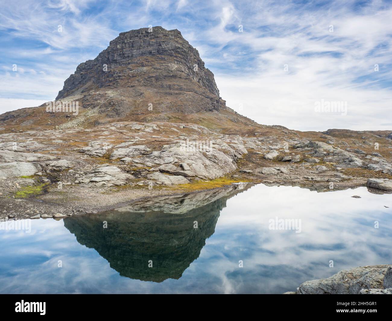 Harteigen mountain reflecting in shiny lake Stock Photo - Alamy