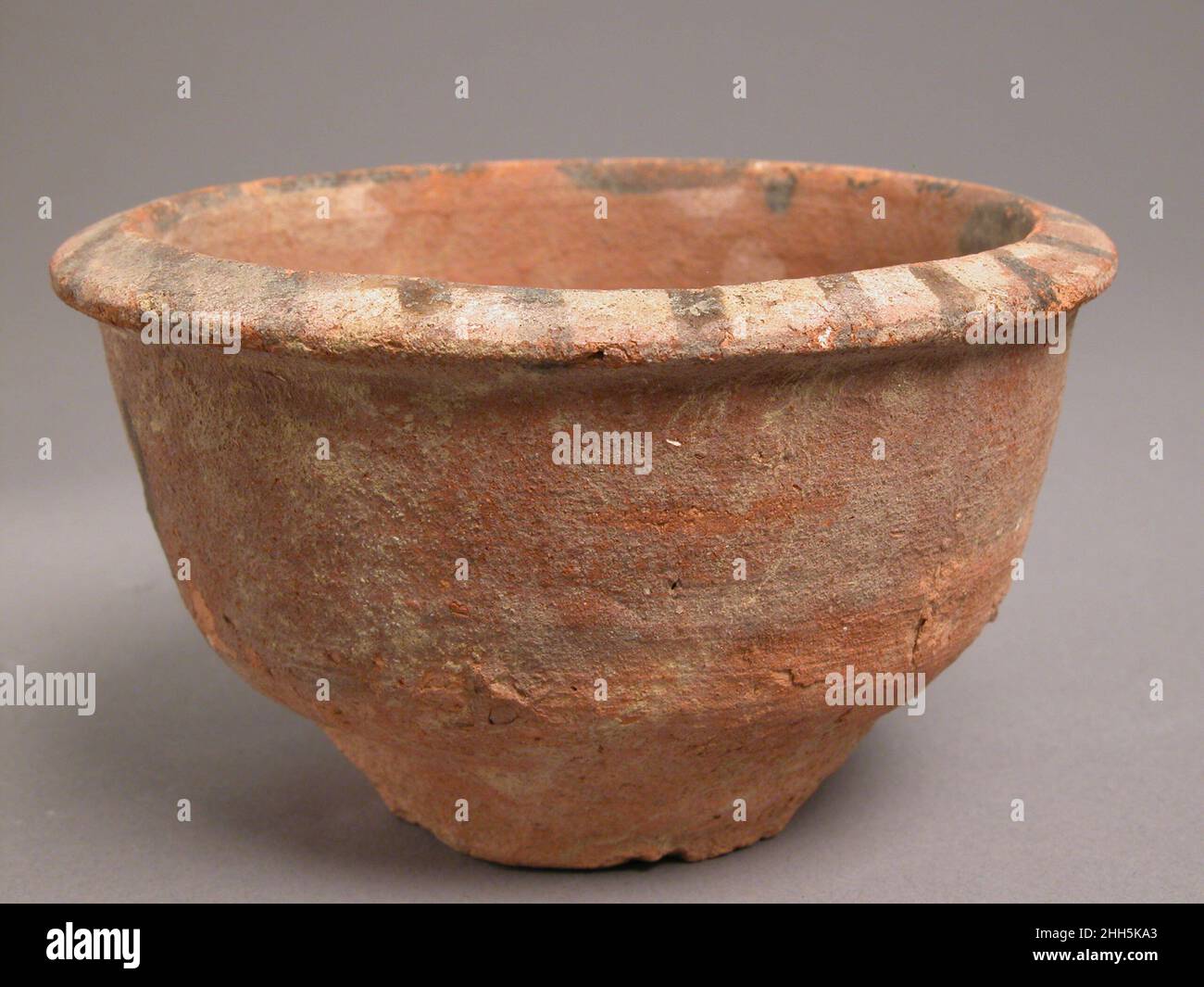 Artifact iconography bowl hi-res stock photography and images - Alamy