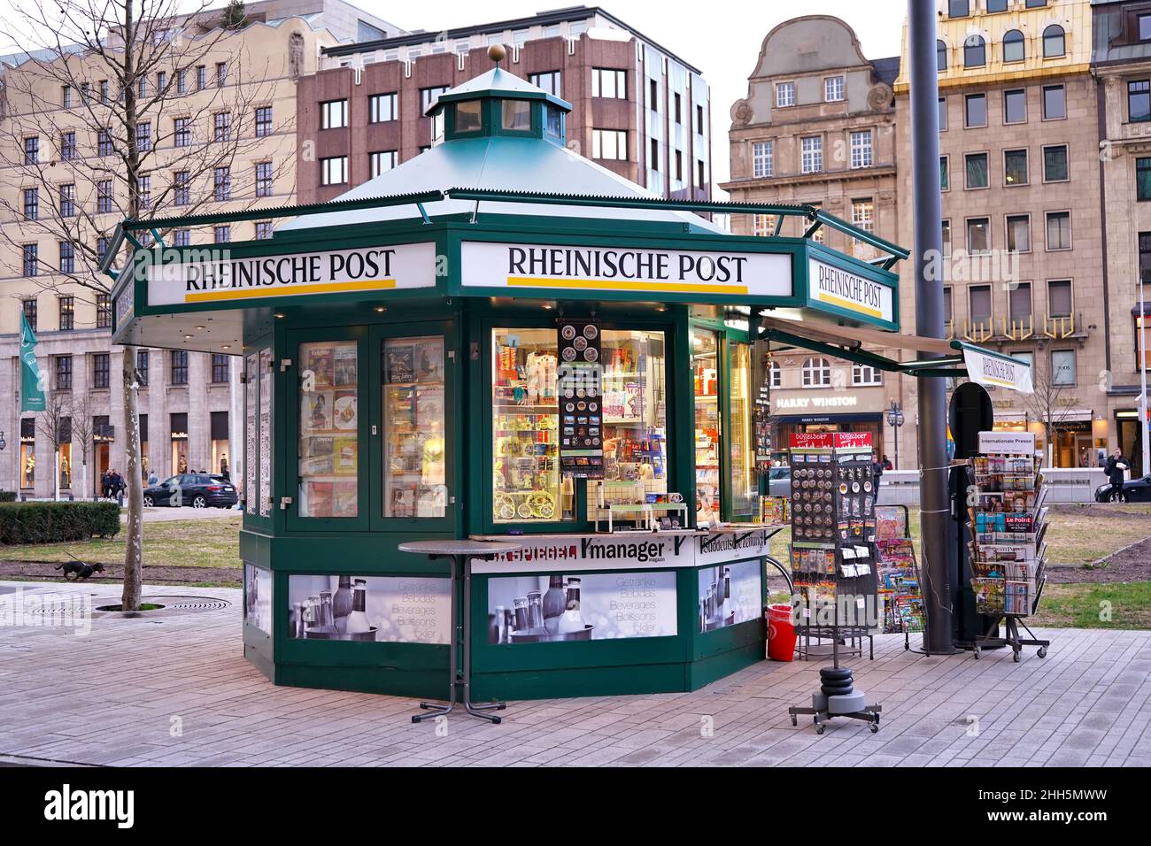 German vintage kiosk / newsstand at Corneliusplatz in downtown ...