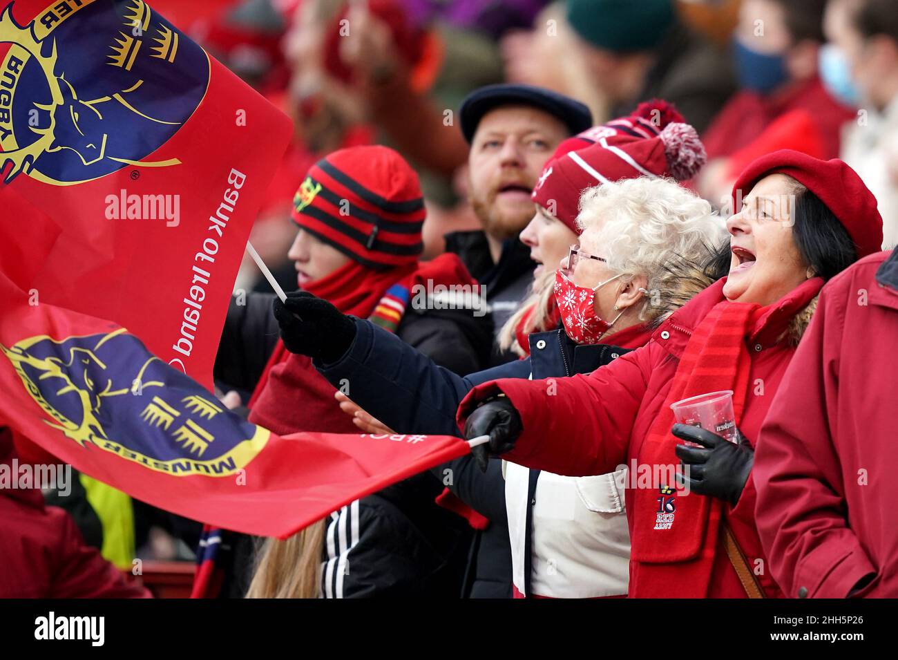 Heineken flags hi-res stock photography and images - Alamy