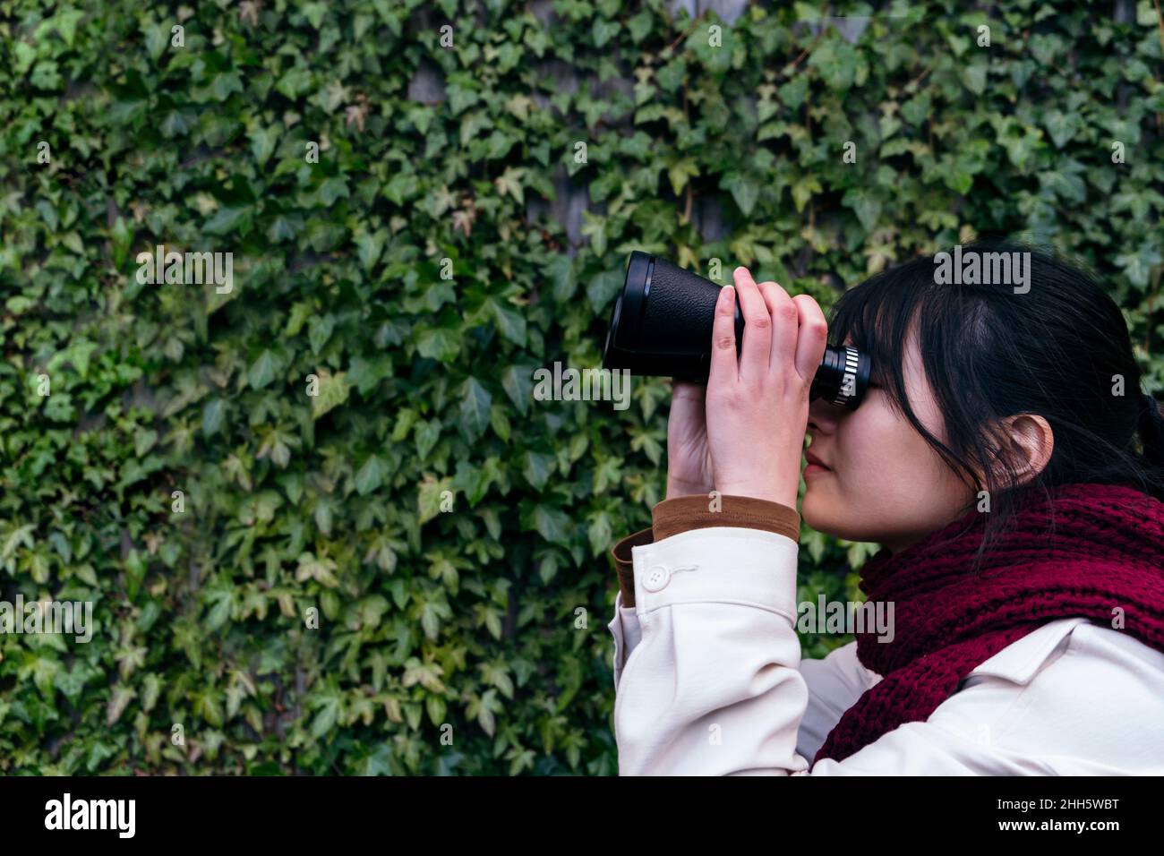Ivy creeping woman hi-res stock photography and images - Alamy