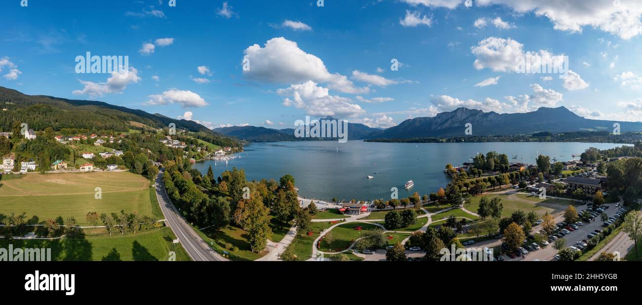 Austria, Upper Austria, Mondsee, Drone panorama of Mondsee lake and ...